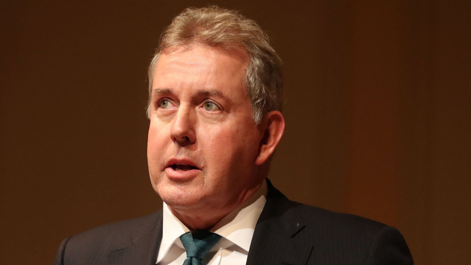 Hunt tells Trump he is 'disrespectful and wrong' in direct tweet ...