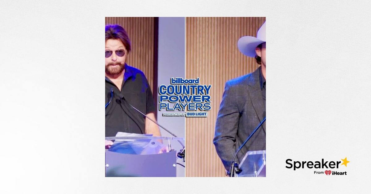 Riley Green Accepts the Groundbreaker Award From Ronnie Dunn | Country ...