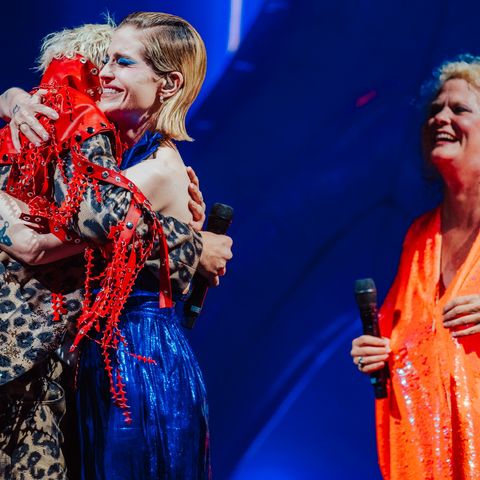 Watch Scissor Sisters bring out Kelly Osbourne, Ian McKellen and ...