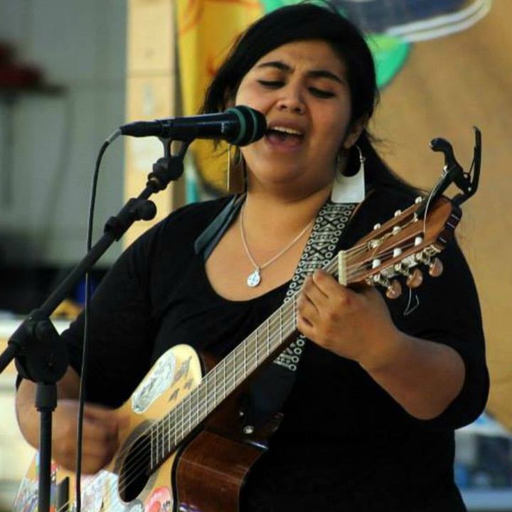 Especial con la cantautora Mapuche Daniela Millaleo Especial con la cantautora Mapuche Daniela Millaleo